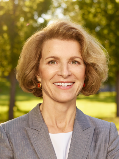 Dr. Sabine Mauderer - dfv Euro Finance Group